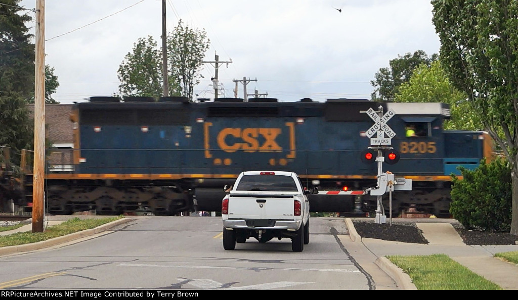 CSX 8205
